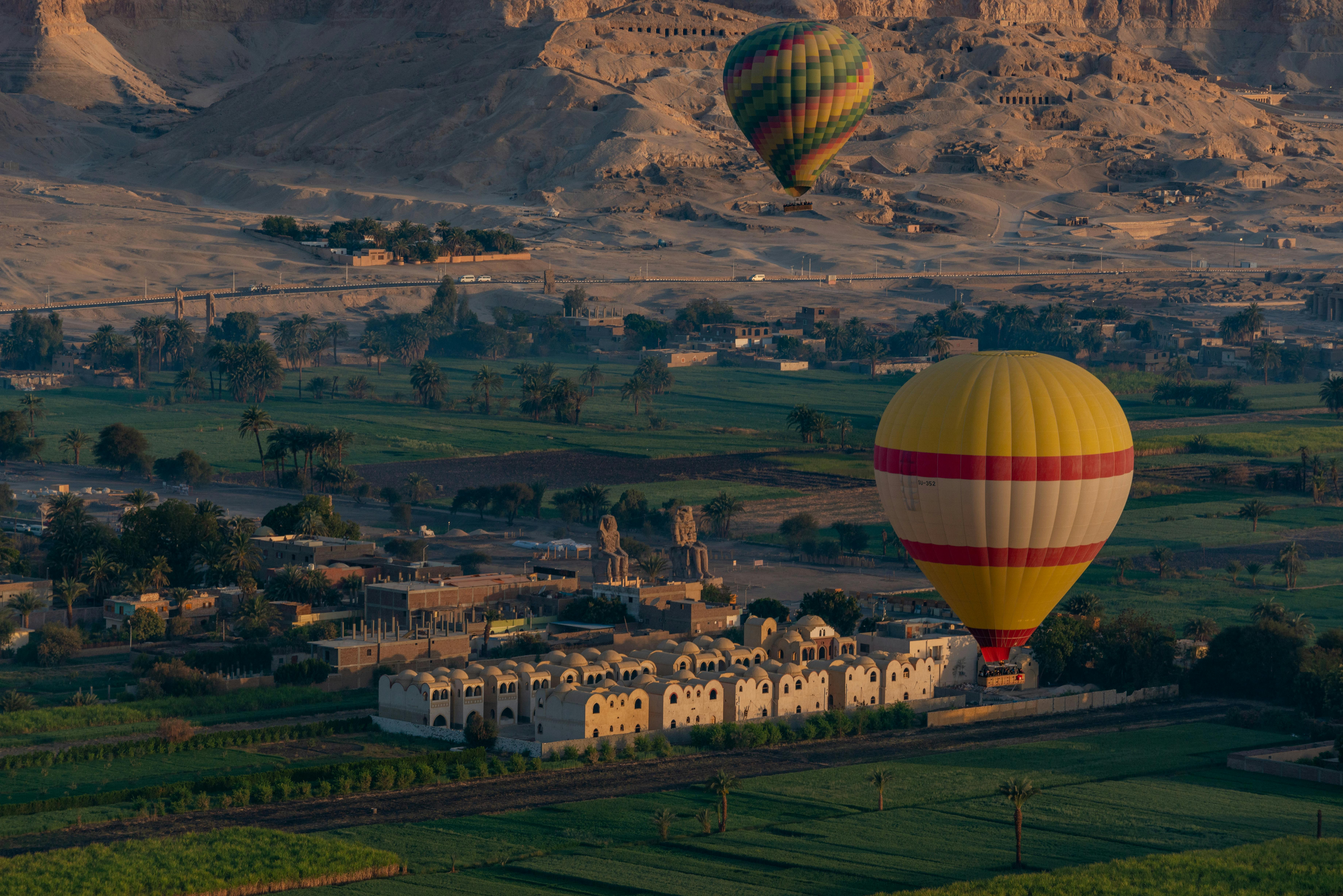 Luxor Travel Guide (2026): Temples, Itinerary & Tips | El Khazany Tour